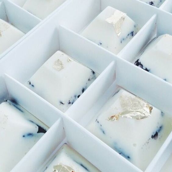 Colour inspiration Navy Blue; Nectar and Stone – thestyleartisandotcom